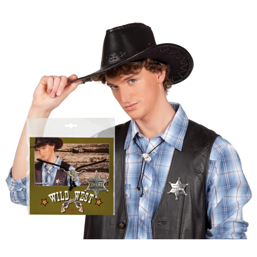 Ecusson et collier de cowboy